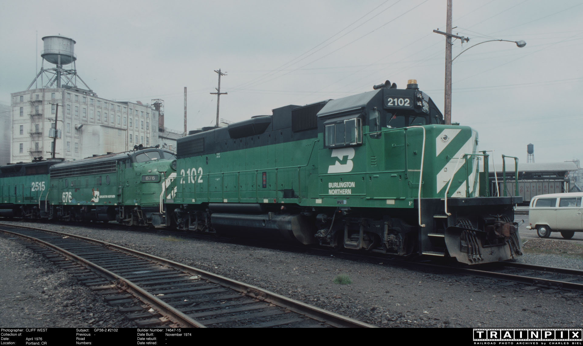 BN GP38-2 #2102