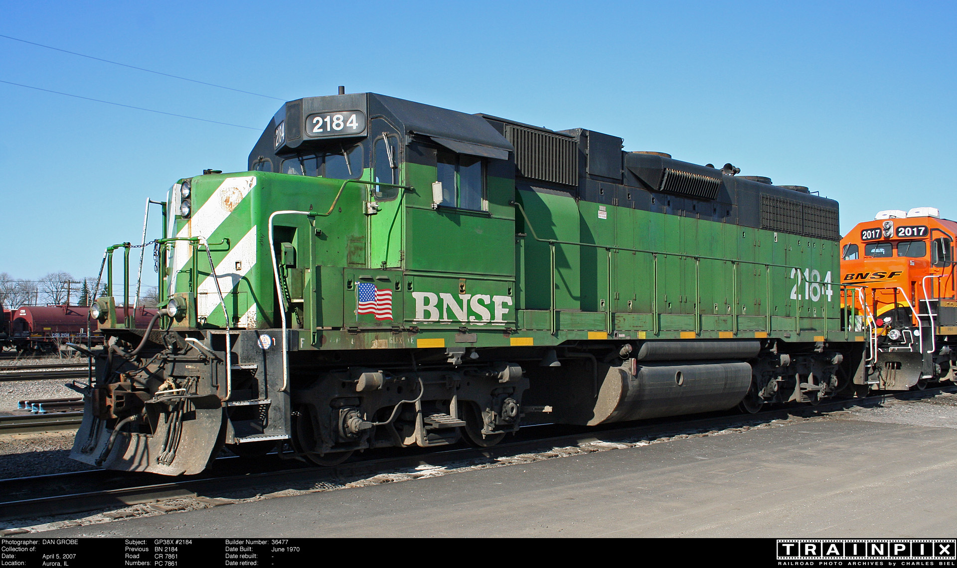 The BNSF Photo Archive - GP38X #2184