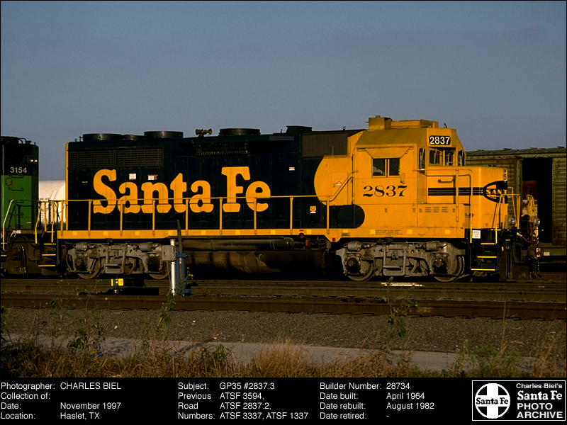 The ATSF Photo Archive - GP35 #2837
