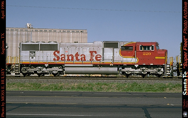 Santa Fe SUPER FLEET Photo Archive - SD75M #229