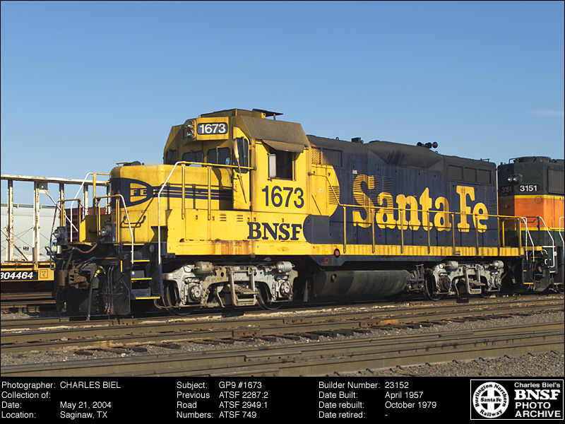 The BNSF Photo Archive - GP9 #1673
