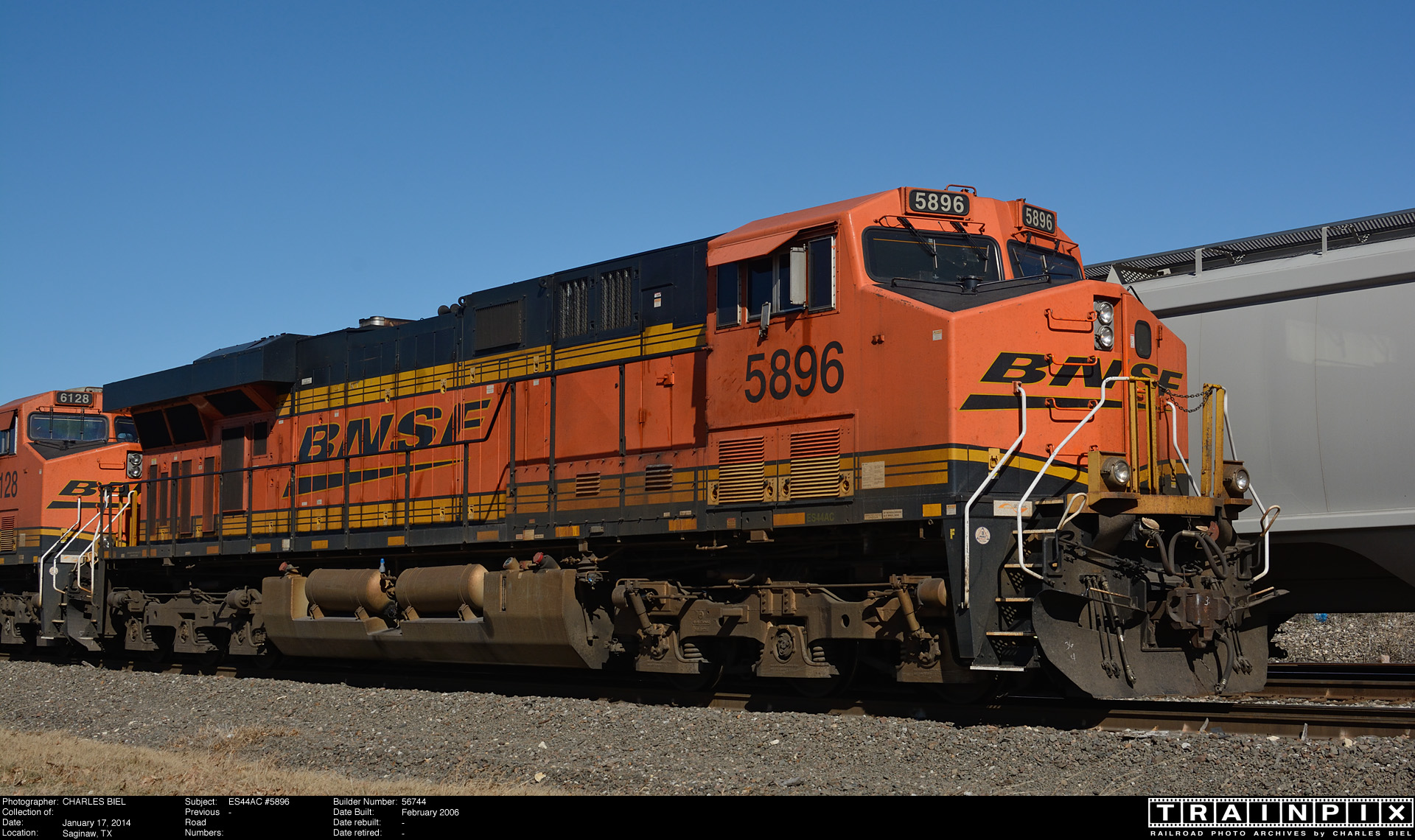 The BNSF Photo Archive - ES44AC #5896